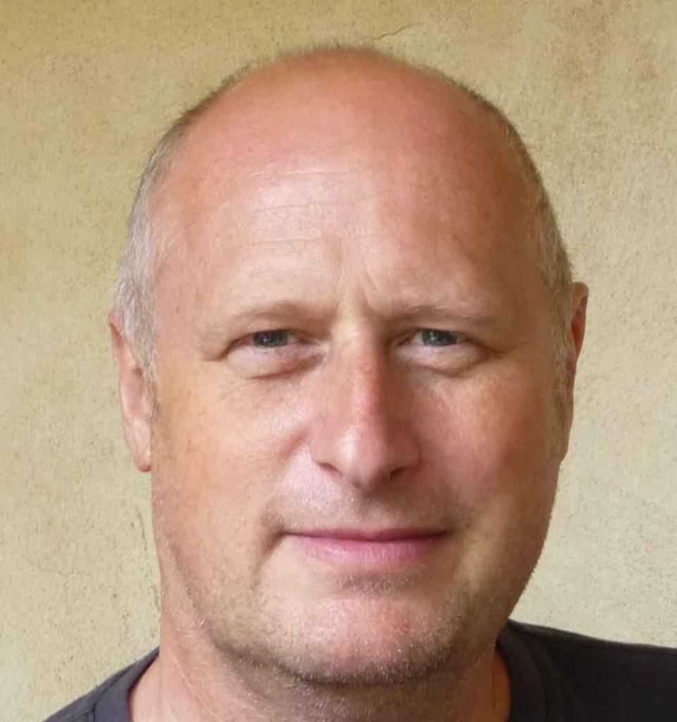 Ian R MacLeod 2 | Ian R MacLeod